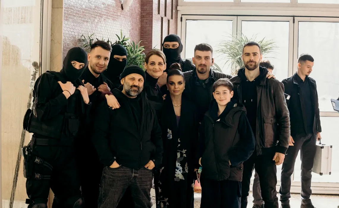 Ce nu au voie să facă sub nicio formă actorii din serialul Clanul ...