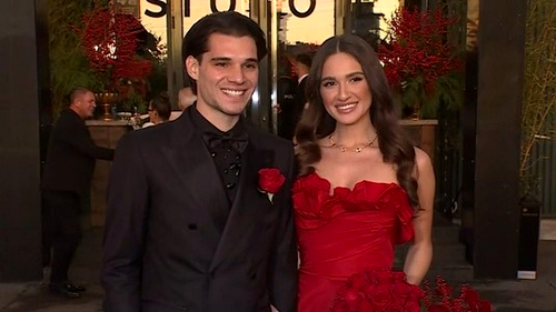 Cine este Elena Tănase, soția lui Ianis Hagi. Cât costă rochia purtată ...