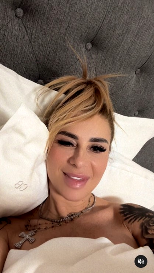 Anamaria Prodan, ipostaze intime din dormitor. Cum s-a pozat iubita lui Ronald Gavril în ...