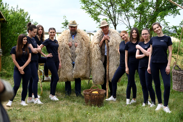 Alin Panc face filme pe bandă rulantă. După trilogia „Pup-o, mă ...