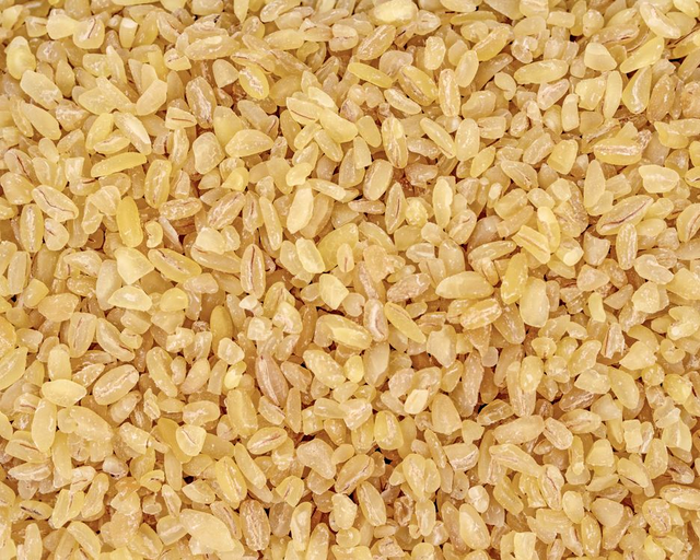 Cât timp se fierbe bulgurul. Cum îl gătești corect pentru un gust ...