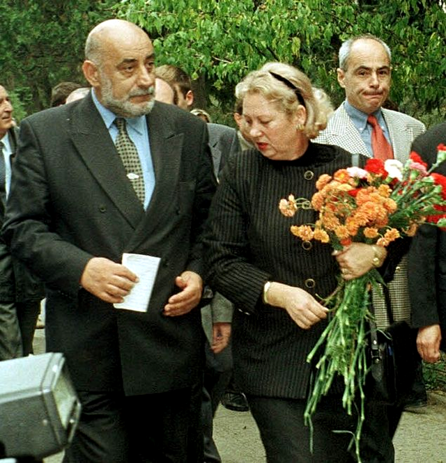 Cum arată fosta soție a lui Viorel Lis, pe care a părăsit-o pentru Oana ...