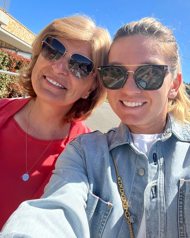 Imagine rară cu Simona Halep și mama ei. Ce sărbătorește de 1 Iunie ...