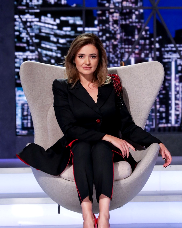 Cristina Bâtlan are o casă japoneză. Cum trăiește cunoscuta jurată de ...