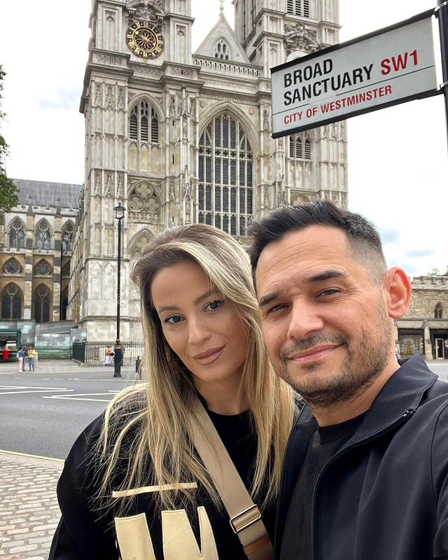 Imagine rară cu Mihai Rait, Dorel din Las Fierbinți, și soția lui. Cum ...