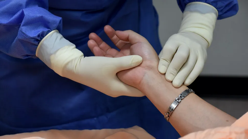 Ce valori trebuie să aibă pulsul normal. Cum se ia tensiunea corect ...