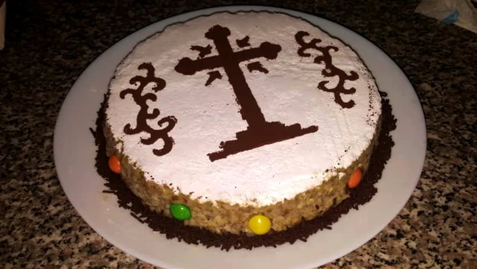 Superstiții despre colivă. De ce se leagănă coliva, de fapt ...